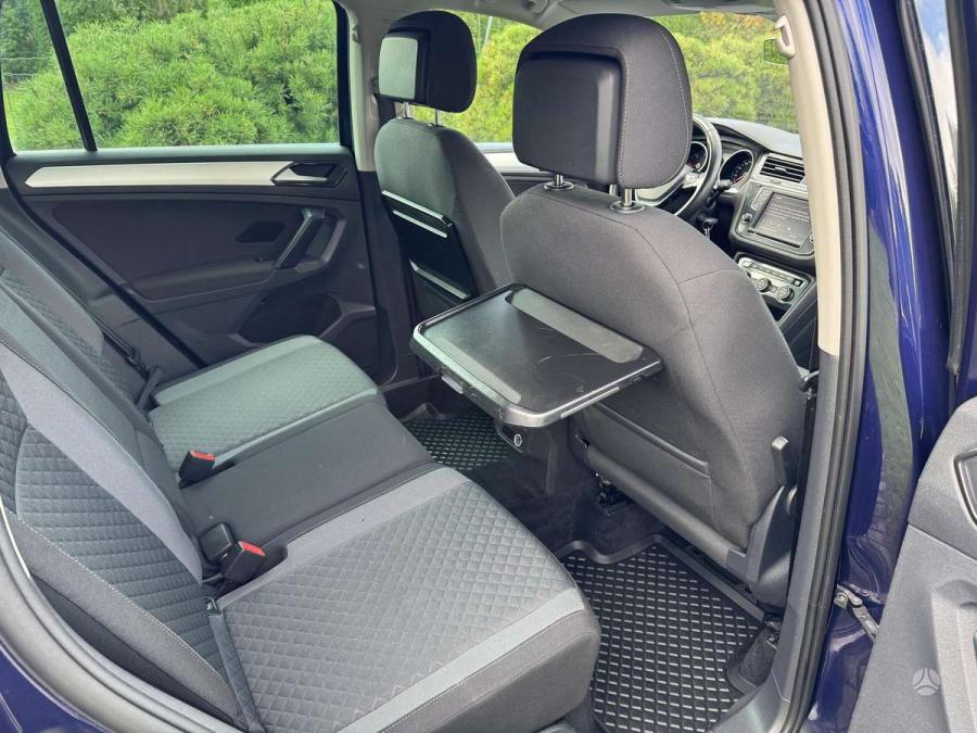 Blue Volkswagen Tiguan 2016 in Kaunas, with an engine capacity of 1.97 L and mileage of 280 thousand km for 12890 €, photo 13 on AUTOMOTO.COM.LV