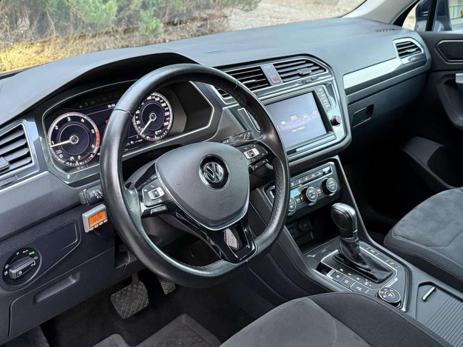 Blue Volkswagen Tiguan 2016 in Prienai, with an engine capacity of 1.97 L and mileage of 197 thousand km for 13950 €, photo 23 on AUTOMOTO.COM.LV