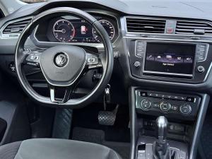 Blue Volkswagen Tiguan 2016 in Prienai, with an engine capacity of 1.97 L and mileage of 197 thousand km for 13950 €, photo 25 on AUTOMOTO.COM.LV