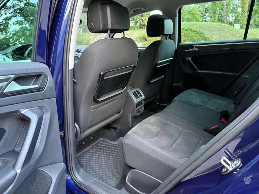 Blue Volkswagen Tiguan 2016 in Prienai, with an engine capacity of 1.97 L and mileage of 197 thousand km for 13950 €, photo 27 on AUTOMOTO.COM.LV