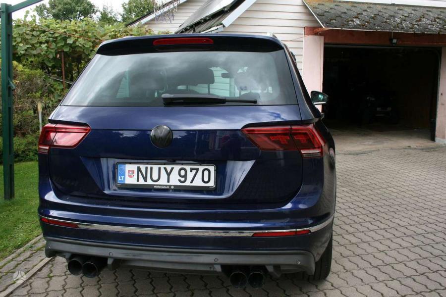 Blue Volkswagen Tiguan 2016 in Sirvintos, with an engine capacity of 1.98 L and mileage of 128 thousand km for 17500 €, photo 4 on AUTOMOTO.COM.LV