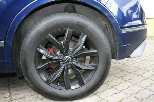 Blue Volkswagen Tiguan 2016 in Sirvintos, with an engine capacity of 1.98 L and mileage of 128 thousand km for 17500 €, photo 10 on AUTOMOTO.COM.LV