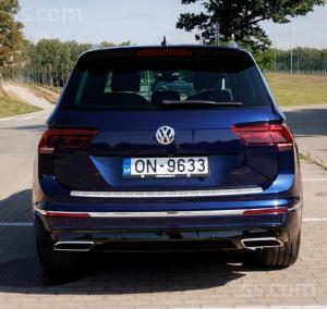 Zils Volkswagen Tiguan 2017 Rīga, ar dzinēja tilpumu 2.00 L un nobraukumu 227 tūkst. km par 19000 €, foto 4 vietnē AUTOMOTO.COM.LV