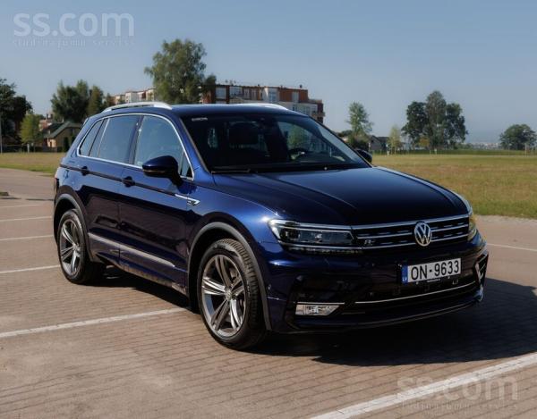 Blue Volkswagen Tiguan 2017 in Riga, with an engine capacity of 2.00 L and mileage of 227 thousand km for 18500 €, photo 4 on AUTOMOTO.COM.LV