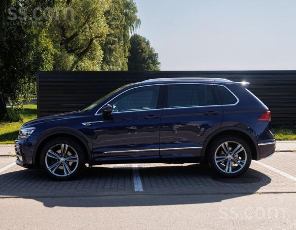 Blue Volkswagen Tiguan 2017 in Riga, with an engine capacity of 2.00 L and mileage of 227 thousand km for 18500 €, photo 5 on AUTOMOTO.COM.LV
