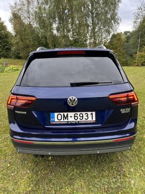 Zils Volkswagen Tiguan 2017 Liepāja, ar dzinēja tilpumu 2.00 L un nobraukumu 260 tūkst. km par 12995 €, foto 6 vietnē AUTOMOTO.COM.LV