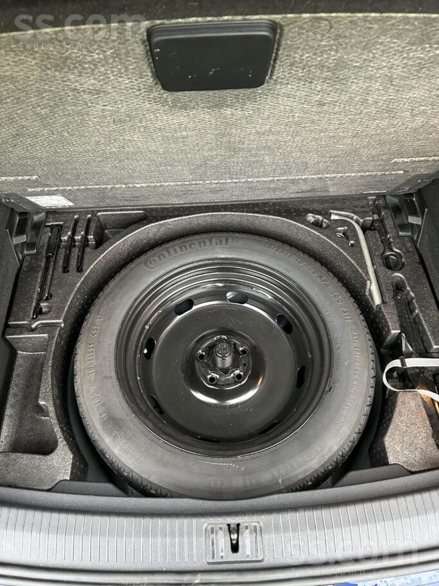 Zils Volkswagen Tiguan 2017 Liepāja, ar dzinēja tilpumu 2.00 L un nobraukumu 260 tūkst. km par 12995 €, foto 9 vietnē AUTOMOTO.COM.LV
