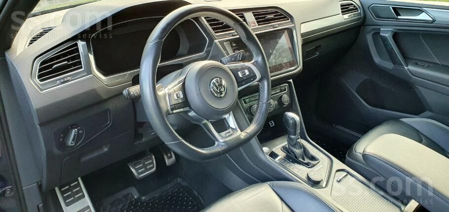 Blue Volkswagen Tiguan 2018 in Riga, with an engine capacity of 2.00 L and mileage of 134 thousand km for 23100 €, photo 18 on AUTOMOTO.COM.LV