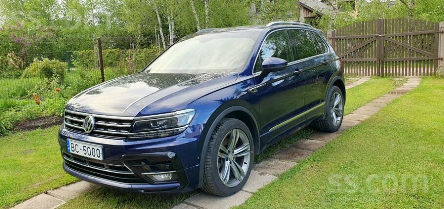 Blue Volkswagen Tiguan 2018 in Riga, with an engine capacity of 2.00 L and mileage of 134 thousand km for 23100 €, photo 19 on AUTOMOTO.COM.LV
