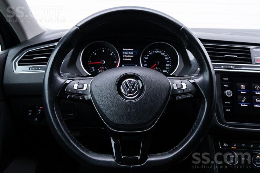 Zils Volkswagen Tiguan 2018 Rīga, ar dzinēja tilpumu 2.00 L un nobraukumu 163 tūkst. km par 17900 €, foto 15 vietnē AUTOMOTO.COM.LV