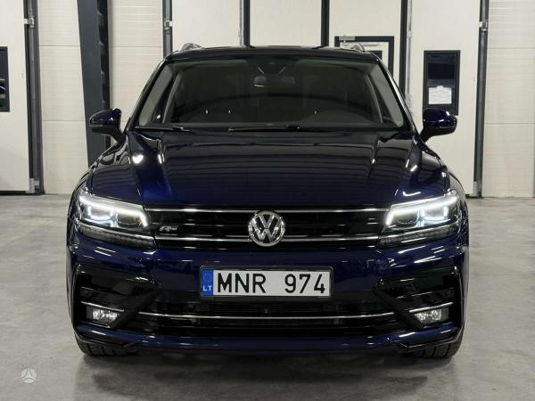 Blue Volkswagen Tiguan 2018 in Marijampole, with an engine capacity of 1.97 L and mileage of 84 thousand km for 22700 €, photo 4 on AUTOMOTO.COM.LV