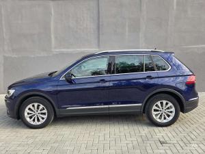 Blue Volkswagen Tiguan 2018 in Klaipeda, with an engine capacity of 1.97 L and mileage of 207 thousand km for 16750 €, photo 10 on AUTOMOTO.COM.LV