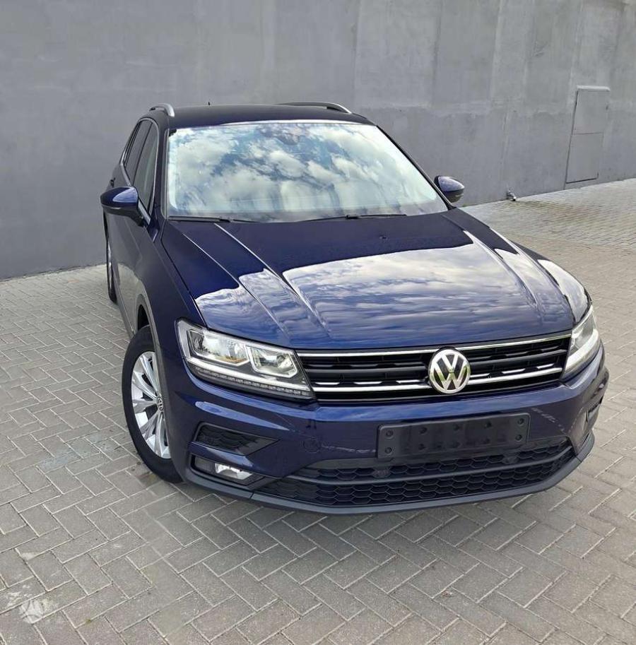Blue Volkswagen Tiguan 2018 in Kaunas, with an engine capacity of 1.97 L and mileage of 208 thousand km for 17300 €, photo 1 on AUTOMOTO.COM.LV