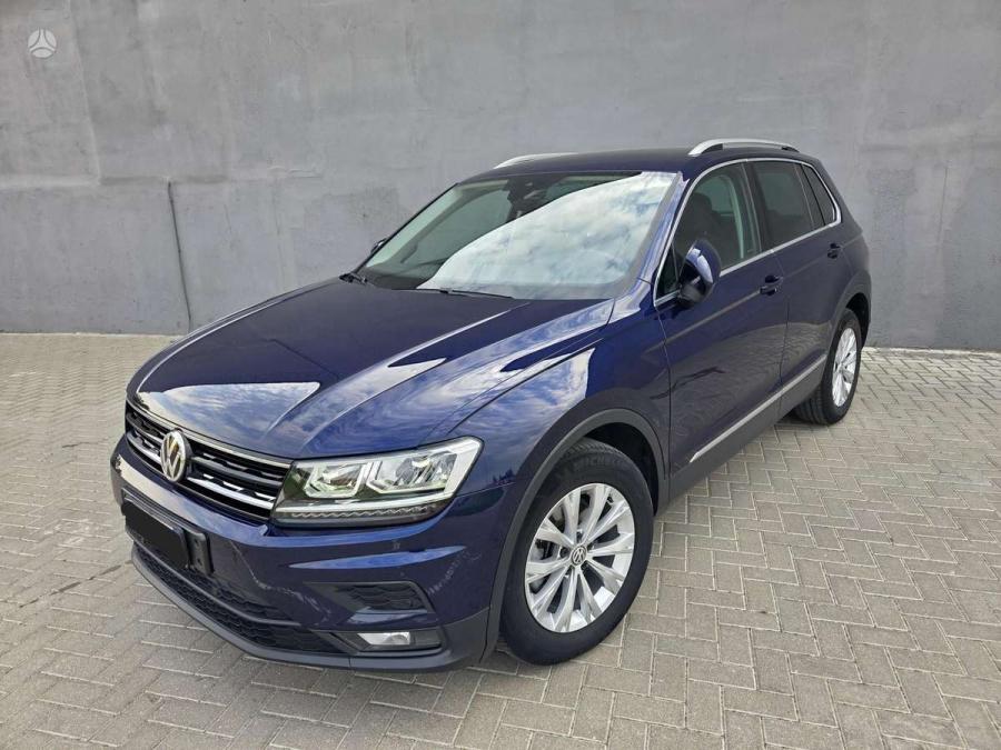 Blue Volkswagen Tiguan 2018 in Kaunas, with an engine capacity of 1.97 L and mileage of 208 thousand km for 17300 €, photo 13 on AUTOMOTO.COM.LV