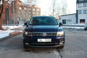 Zils Volkswagen Tiguan 2018 Rīga, ar dzinēja tilpumu 2.00 L un nobraukumu 175 tūkst. km par 17200 €, foto 2 vietnē AUTOMOTO.COM.LV