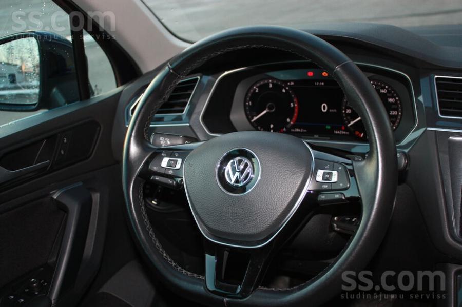 Zils Volkswagen Tiguan 2018 Rīga, ar dzinēja tilpumu 2.00 L un nobraukumu 175 tūkst. km par 17200 €, foto 5 vietnē AUTOMOTO.COM.LV