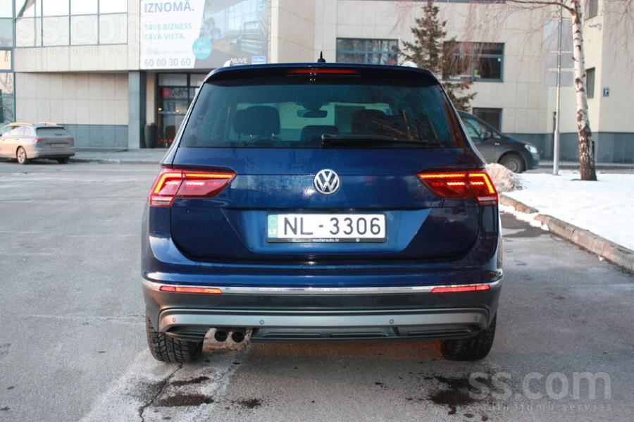 Zils Volkswagen Tiguan 2018 Rīga, ar dzinēja tilpumu 2.00 L un nobraukumu 175 tūkst. km par 17200 €, foto 18 vietnē AUTOMOTO.COM.LV