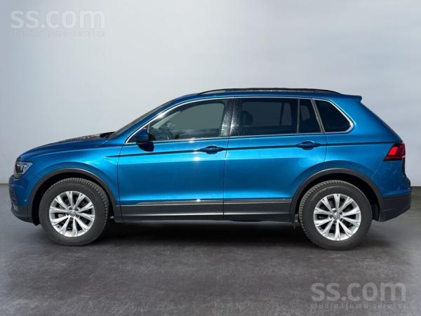 Blue Volkswagen Tiguan 2018 in Riga, with an engine capacity of 2.00 L and mileage of 138 thousand km for 16330 €, photo 2 on AUTOMOTO.COM.LV