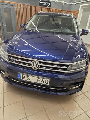 Zils Volkswagen Tiguan 2018 Daugavpils, ar dzinēja tilpumu 2.00 L un nobraukumu 137 tūkst. km par 21500 €, foto 6 vietnē AUTOMOTO.COM.LV