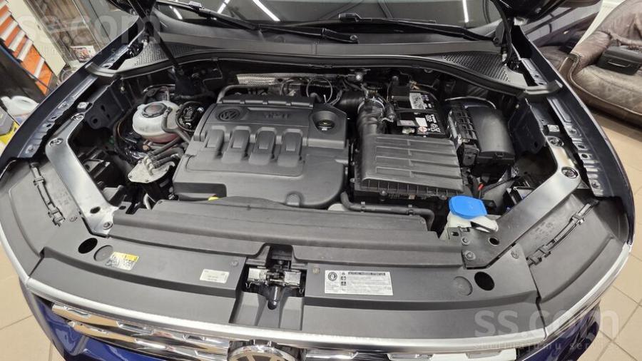 Zils Volkswagen Tiguan 2018 Daugavpils, ar dzinēja tilpumu 2.00 L un nobraukumu 137 tūkst. km par 21500 €, foto 8 vietnē AUTOMOTO.COM.LV
