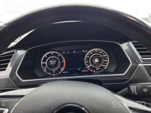 Zils Volkswagen Tiguan 2018 Daugavpils, ar dzinēja tilpumu 2.00 L un nobraukumu 137 tūkst. km par 21500 €, foto 12 vietnē AUTOMOTO.COM.LV