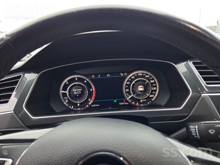 Zils Volkswagen Tiguan 2018 Daugavpils, ar dzinēja tilpumu 2.00 L un nobraukumu 137 tūkst. km par 21500 €, foto 12 vietnē AUTOMOTO.COM.LV
