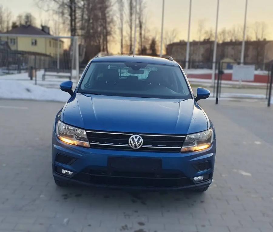Zils Volkswagen Tiguan 2018 Jelgava, ar dzinēja tilpumu 1.40 L un nobraukumu 220 tūkst. km par 12990 €, foto 8 vietnē AUTOMOTO.COM.LV