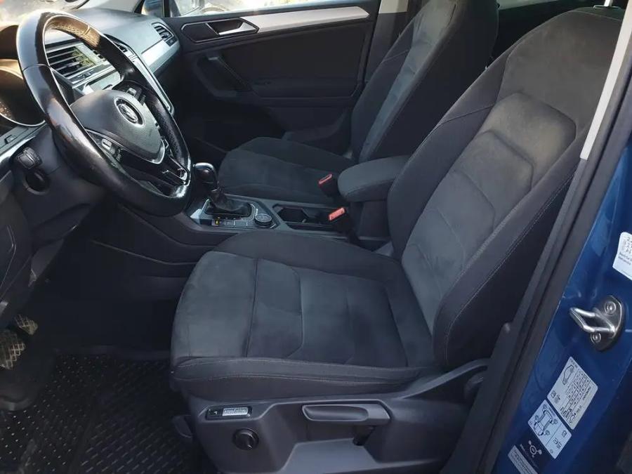 Zils Volkswagen Tiguan 2018 Jelgava, ar dzinēja tilpumu 1.40 L un nobraukumu 220 tūkst. km par 12990 €, foto 10 vietnē AUTOMOTO.COM.LV