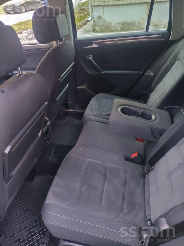 Zils Volkswagen Tiguan 2018 Rīga, ar dzinēja tilpumu 2.00 L un nobraukumu 174 tūkst. km par 16500 €, foto 6 vietnē AUTOMOTO.COM.LV