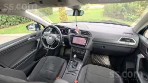 Blue Volkswagen Tiguan 2018 in Riga, with an engine capacity of 2.00 L and mileage of 186 thousand km for 15500 €, photo 10 on AUTOMOTO.COM.LV