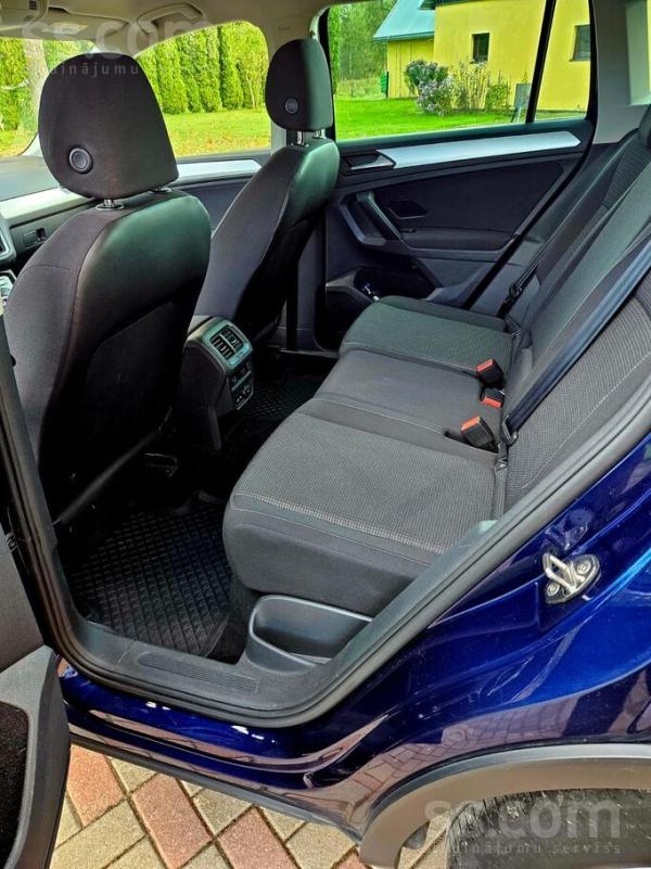 Blue Volkswagen Tiguan 2018 in Rezekne, with an engine capacity of 2.00 L and mileage of 199 thousand km for 13000 €, photo 8 on AUTOMOTO.COM.LV