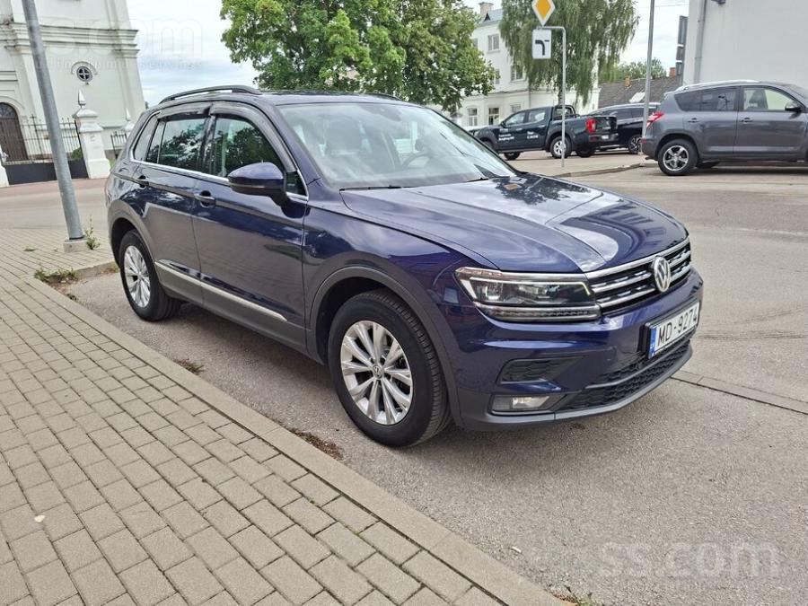 Zils Volkswagen Tiguan 2019 Daugavpils, ar dzinēja tilpumu 2.00 L un nobraukumu 92 tūkst. km par 18700 €, foto 1 vietnē AUTOMOTO.COM.LV