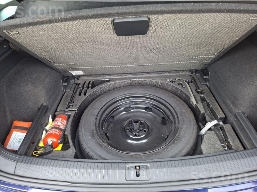 Zils Volkswagen Tiguan 2019 Daugavpils, ar dzinēja tilpumu 2.00 L un nobraukumu 92 tūkst. km par 18700 €, foto 9 vietnē AUTOMOTO.COM.LV