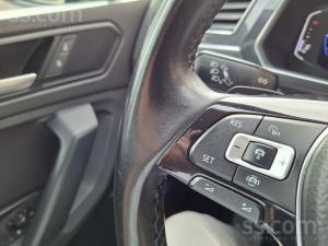 Zils Volkswagen Tiguan 2019 Daugavpils, ar dzinēja tilpumu 2.00 L un nobraukumu 92 tūkst. km par 18700 €, foto 15 vietnē AUTOMOTO.COM.LV