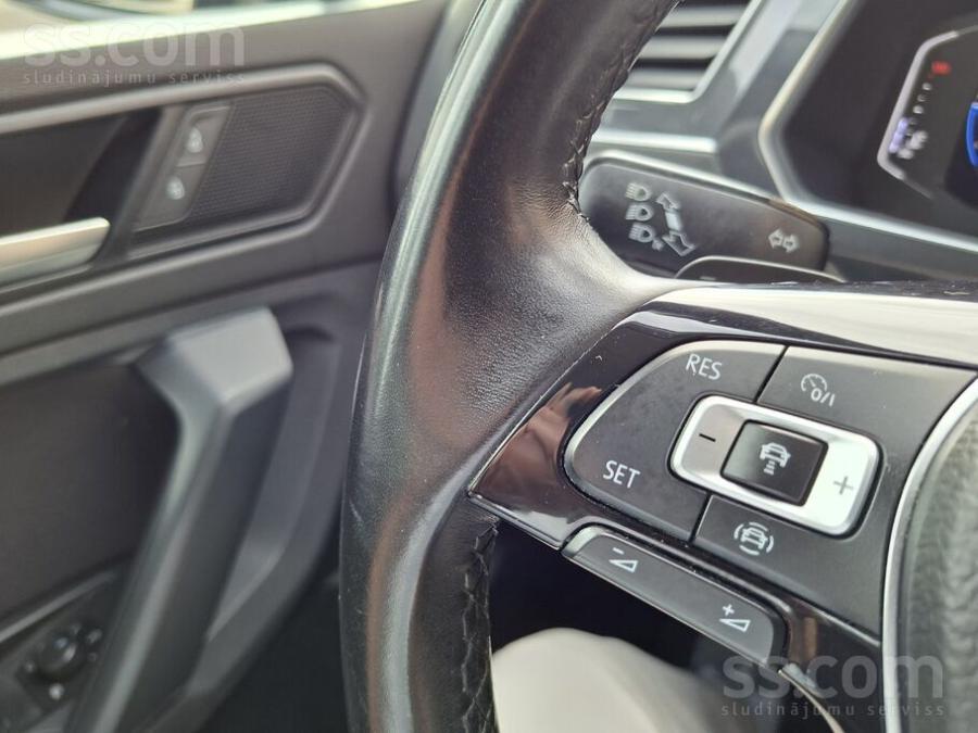 Zils Volkswagen Tiguan 2019 Daugavpils, ar dzinēja tilpumu 2.00 L un nobraukumu 92 tūkst. km par 18700 €, foto 15 vietnē AUTOMOTO.COM.LV