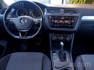 Zils Volkswagen Tiguan 2019 Rīga, ar dzinēja tilpumu 2.00 L un nobraukumu 156 tūkst. km par 14100 €, foto 9 vietnē AUTOMOTO.COM.LV