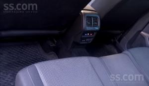 Zils Volkswagen Tiguan 2019 Rīga, ar dzinēja tilpumu 2.00 L un nobraukumu 156 tūkst. km par 14100 €, foto 14 vietnē AUTOMOTO.COM.LV