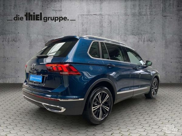 Blue Volkswagen Tiguan 2020 in Kaunas, with an engine capacity of 2.00 L and mileage of 64 thousand km for 30290 €, photo 4 on AUTOMOTO.COM.LV
