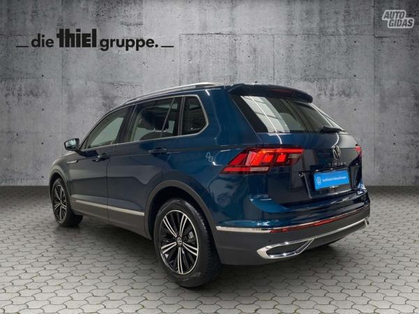 Blue Volkswagen Tiguan 2020 in Kaunas, with an engine capacity of 2.00 L and mileage of 64 thousand km for 30290 €, photo 7 on AUTOMOTO.COM.LV