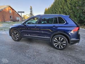 Zils Volkswagen Tiguan 2020 Panevēža, ar dzinēja tilpumu 2.00 L un nobraukumu 160 tūkst. km par 18900 €, foto 4 vietnē AUTOMOTO.COM.LV