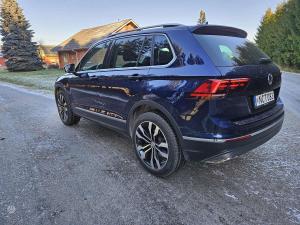 Blue Volkswagen Tiguan 2020 in Panevezys, with an engine capacity of 1.97 L and mileage of 162 thousand km for 18900 €, photo 5 on AUTOMOTO.COM.LV