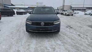 Blue Volkswagen Tiguan 2020 in Siauliai, with an engine capacity of 1.97 L and mileage of 94 thousand km for 16900 €, photo  on AUTOMOTO.COM.LV
