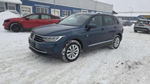 Zils Volkswagen Tiguan 2020 Šauļi, ar dzinēja tilpumu 1.97 L un nobraukumu 94 tūkst. km par 16900 €, foto 2 vietnē AUTOMOTO.COM.LV
