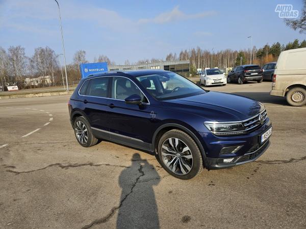 Zils Volkswagen Tiguan 2020 Panevēža, ar dzinēja tilpumu 2.00 L un nobraukumu 162 tūkst. km par 18900 €, foto 4 vietnē AUTOMOTO.COM.LV