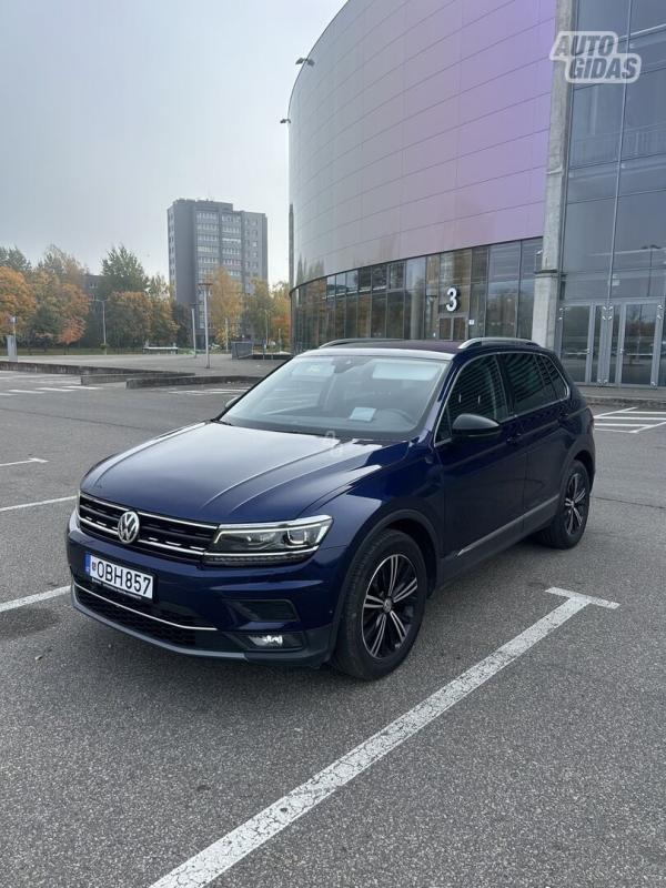Zils Volkswagen Tiguan 2020 Panevēža, ar dzinēja tilpumu 2.00 L un nobraukumu 176 tūkst. km par 16500 €, foto  vietnē AUTOMOTO.COM.LV