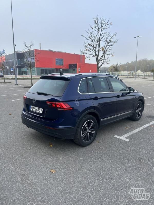 Zils Volkswagen Tiguan 2020 Panevēža, ar dzinēja tilpumu 2.00 L un nobraukumu 176 tūkst. km par 16500 €, foto 6 vietnē AUTOMOTO.COM.LV