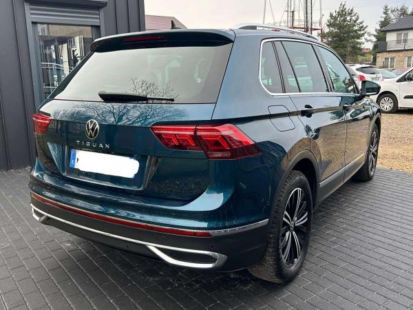Blue Volkswagen Tiguan 2021 in Taurage, with an engine capacity of 1.97 L and mileage of 205 thousand km for 18500 €, photo 4 on AUTOMOTO.COM.LV