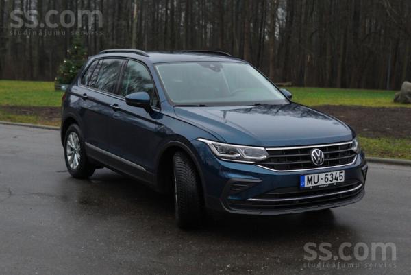 Zils Volkswagen Tiguan 2021 Rīga, ar dzinēja tilpumu 1.50 L un nobraukumu 69 tūkst. km par 21000 €, foto 1 vietnē AUTOMOTO.COM.LV