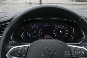 Zils Volkswagen Tiguan 2021 Rīga, ar dzinēja tilpumu 1.50 L un nobraukumu 69 tūkst. km par 21000 €, foto 14 vietnē AUTOMOTO.COM.LV