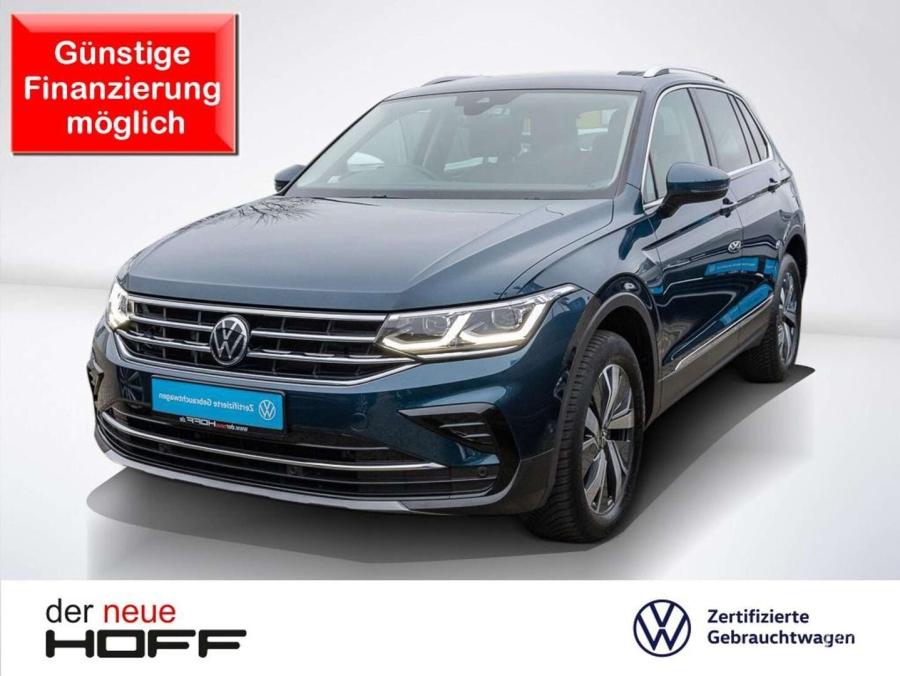 Blue Volkswagen Tiguan 2021 in Kaunas, with an engine capacity of 1.40 L and mileage of 48 thousand km for 30099 €, photo 1 on AUTOMOTO.COM.LV